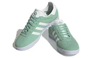 Adidas Gazelle Low Top Sneakers - Pulse Mint/cloud White/gold Metallic