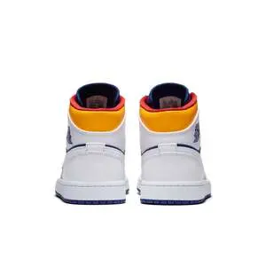 JORDAN 1 Mid Sneakers