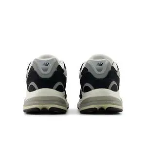 NEW BALANCE 2010 Sneakers - Black/phantom Grey