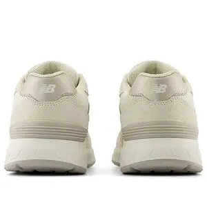 NEW BALANCE Fresh Foam Walking 880 V6 Sneakers