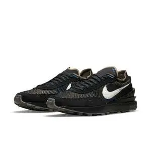Nike Waffle One Sneakers - Black/white
