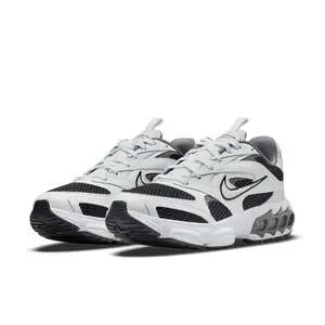Nike Zoom Air Fire Low-top Sneakers - White/black