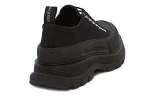 Alexander McQueen Tread Slick Lace Up Sneakers - Black