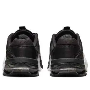 Nike Metcon Athletic Sneakers - Black/white