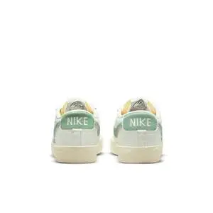 Nike Blazer Low '77 Premium 'certified Fresh' Sneakers