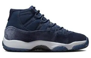 JORDAN Retro Midnight Navy Velvet