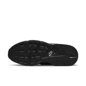 Nike Huarache F22 Sneakers - Black/silver