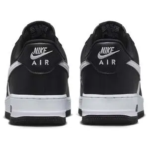 Nike Force 1 '07 Low Top Sneakers