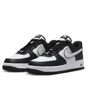 Nike Force 1 '07 Low Top Sneakers