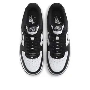 Nike Force 1 '07 Low Top Sneakers