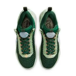 Nike Cosmic Unity Tb Low Top Sneakers - Green