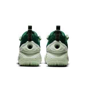 Nike Cosmic Unity Tb Low Top Sneakers - Green