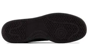 NEW BALANCE 480 Low Top Sneakers - Black