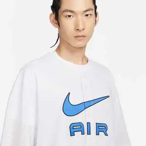 Nike Graphic T-shirt
