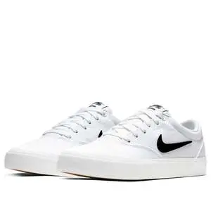 Nike Charge Slr Txt Sb Sneakers - White