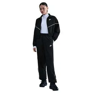 Nike Windrunner Oversized Woven Jacket