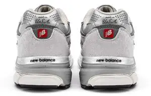 NEW BALANCE 990v3 Made In Usa Sneakers - Grey