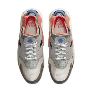 Nike Huarache Premium Sneakers - Gray/white/brown