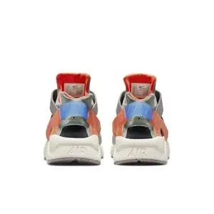 Nike Huarache Premium Sneakers - Gray/white/brown
