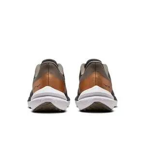 Nike Zoom Winflo 9 Running Shoes - Black/brown