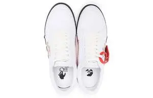 Off-White Vulc Sneaker