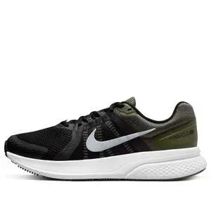 Nike Run Swift 2 Low Top Sneakers - Black/green