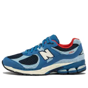 NEW BALANCE X Palace 2002r "vapors" Sneakers - Blue/red