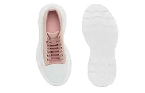 Alexander McQueen Tread Slick Low Lace Up Sneakers - Light Pink/white