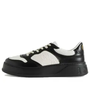 Gucci Gucci GG Embossed Sneakers White/black