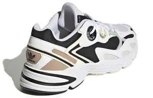 Adidas Astir Sneakers - Black/white/gray