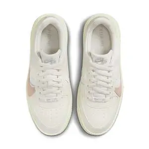 Nike Force 1 Low Plt.af.orm "sail Arctic Orange - Cream/pink