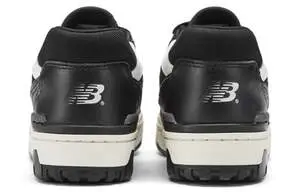 NEW BALANCE 550 Low Top Sneakers - Black/cream