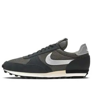 Nike Nike Daybreak-Type Sneakers Gray/black/silver