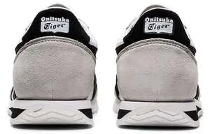 Onitsuka Tiger New York "white Black" Lace-up Sneakers - White/black