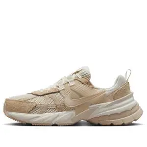 Nike Nike V2K Run "Sail Sanddrift" Sneakers Sail/sanddrift/phantom
