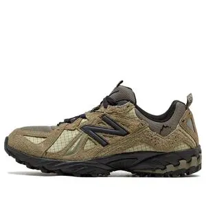 NEW BALANCE 610t X Cayl Sneakers - Olive/green