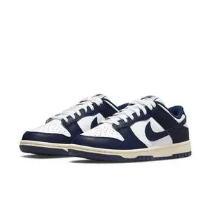 Nike Dunk Low Vintage Navy Sneakers - Blue/white