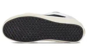 VANS Vault Knu Skool Lx 'devils Details White' Sneakers - White/black
