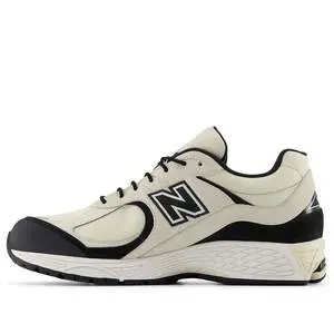 NEW BALANCE New Balance 2002R Gore-Tex Sneakers Beige/black