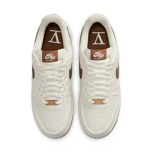 Nike Force 1 '07 Low Top Sneakers - White/brown