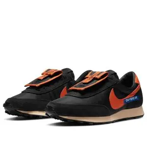 Nike Daybreak Sp "trouble" Sneakers - Black
