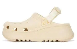 CROCS Classic Hiker Xscape Clog - Cream