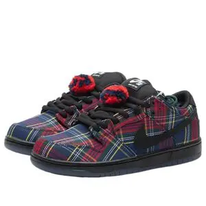 Nike Dunk Low X Nardwuar Tartan Sneakers