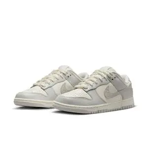 Nike Dunk Low Needlework Sail Aura Sneakers