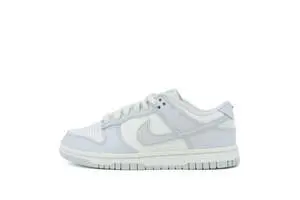 Nike Dunk Low Needlework Sail Aura Sneakers