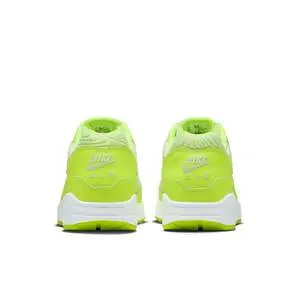 Nike Max 1 Sneakers