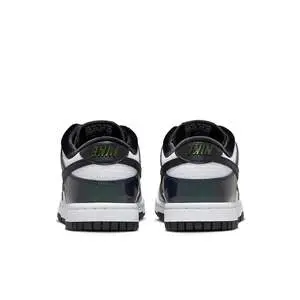 Nike Dunk Low Se 'just Do It Iridescent' Sneakers - Black/black/multi-color