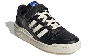 Adidas X Andr Saraiva Forum Low 'the World Needs Love