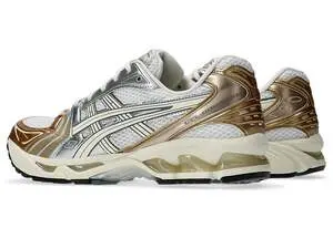 Asics Gel-kayano Sneakers - White/cream