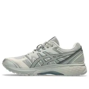 Asics Gel-terrain Sneakers - Grey/white